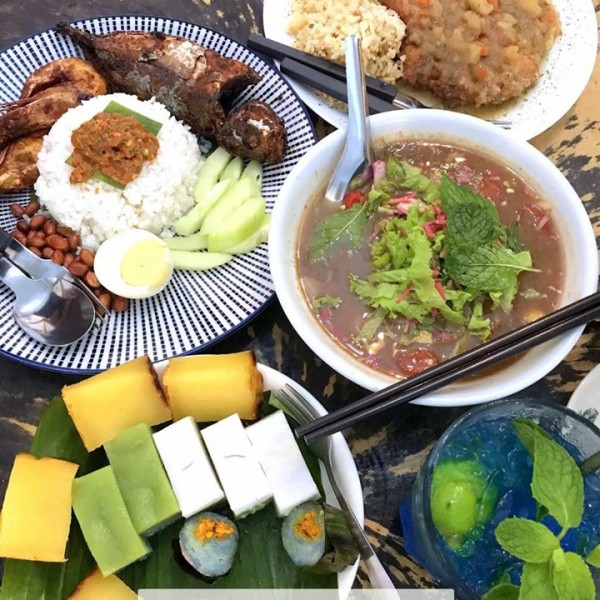 Kuih Culture, Nyonya Kuih cuisine at George Town, Penang | Foodcrush