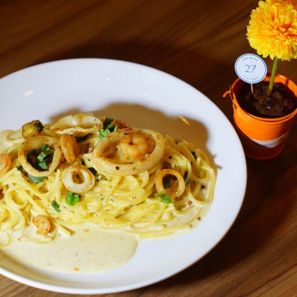 Two Seven, Icon City, Cafe cuisine at Bukit Mertajam, Penang | Foodcrush