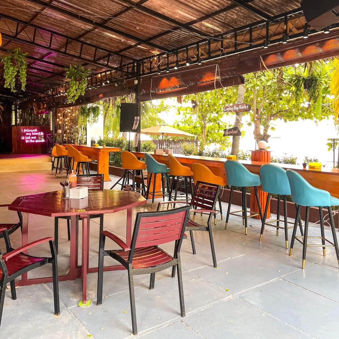 Laguna Bay Beach Bar Penang, Bar cuisine at George Town, Penang | Foodcrush